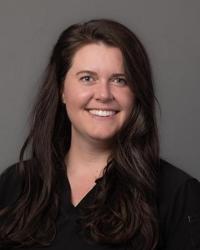 Laurel Erin Bennett, FNP - Sandy, OR - Family Medicine