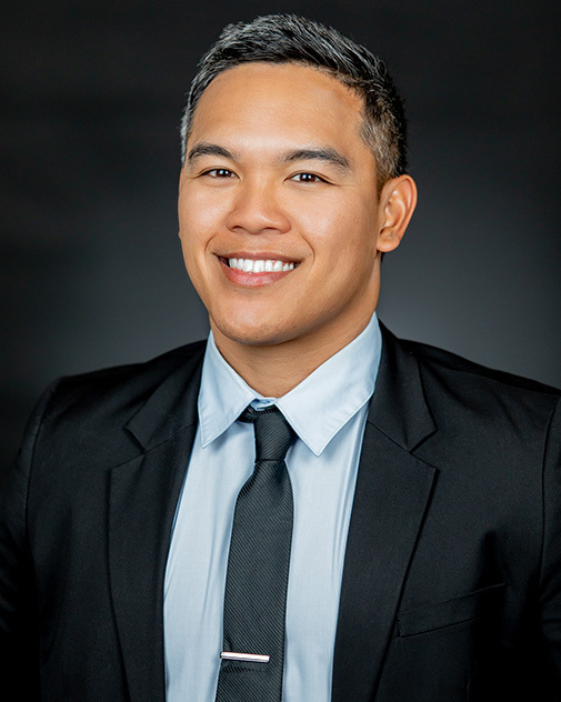 Justin Abadejos, DO | Seattle, WA