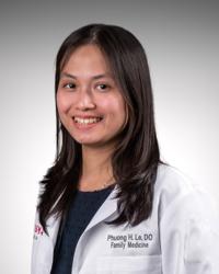 Phuong Hoang's Instagram, Twitter & Facebook on IDCrawl